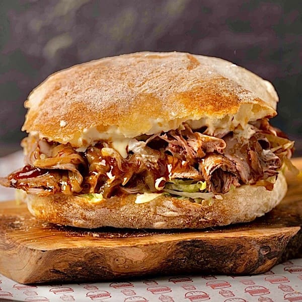 Batis BBQ cebolla caramelizada Ciabatta - batis