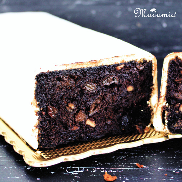 Bizcocho Ponqué Negro Rectangular - Madamia Pastelería